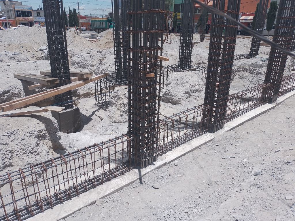 Columnas – Pie de Plano